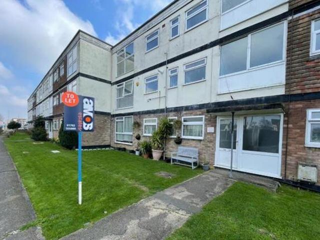 2 Bedroom Apartment For Rent In Castle Lane