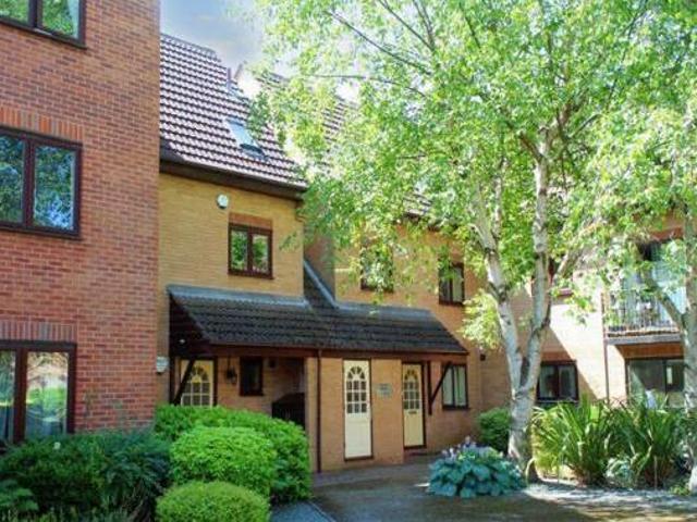 2 Bedroom Apartment For Rent In Castle Marina