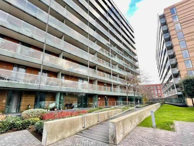 2 Bedroom Apartment For Rent In Castlefield, Manchester