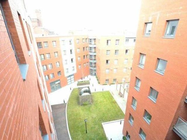 2 Bedroom Apartment For Rent In Castlefield, Manchester