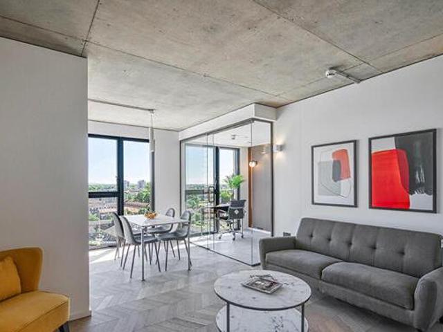 2 Bedroom Apartment For Rent In Castlefield, Manchester