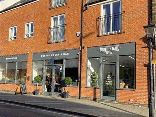2 bedroom apartment for rent in Castlepoint Hinckley Leicestershire LE10