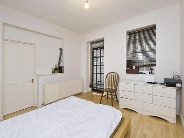 2 bedroom apartment for rent in Castletown Road, West Kensington, London, W14