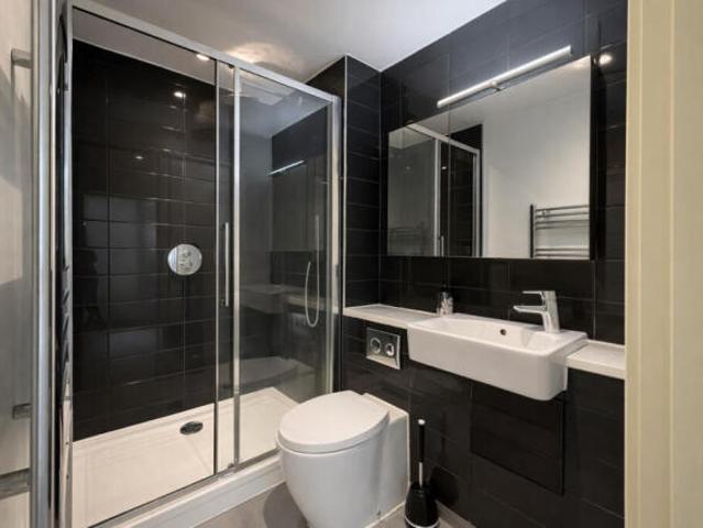 2 bedroom apartment for rent in Capitol Way, London, NW9