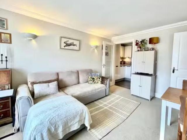 2 bedroom apartment for rent in Capstone Court, Charminster BH8