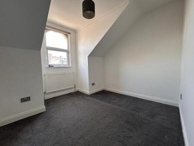 2 bedroom apartment for rent in Cardigan Street, Luton, Beds, LU1