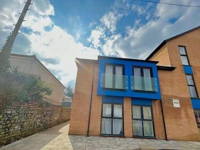 2 Bedroom Apartment For Rent In Cardiff city