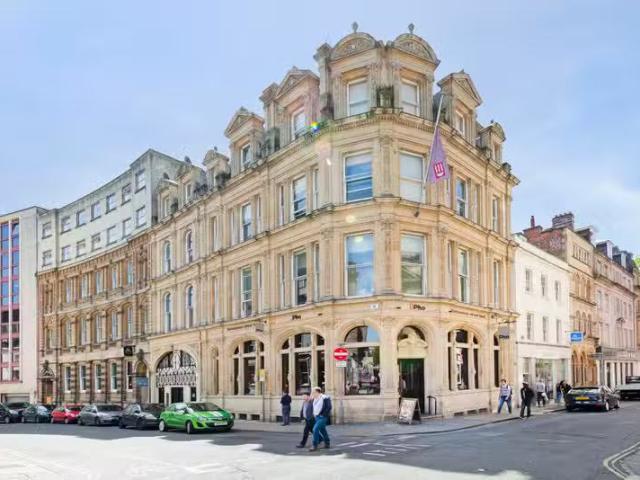 2 bedroom apartment for rent in Carlton Chambers, F11, Apartme.