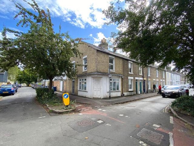 2 bedroom apartment for rent in Catharine Street, Cambridge, CB1