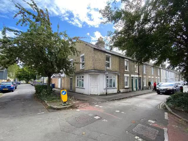2 bedroom apartment for rent in Catharine Street, Cambridge, CB1