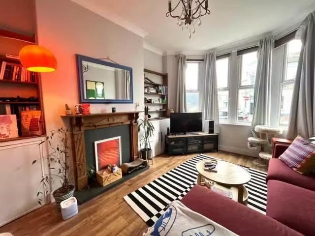 2 bedroom apartment for rent in Cathedral Road, Cardiff, CF11