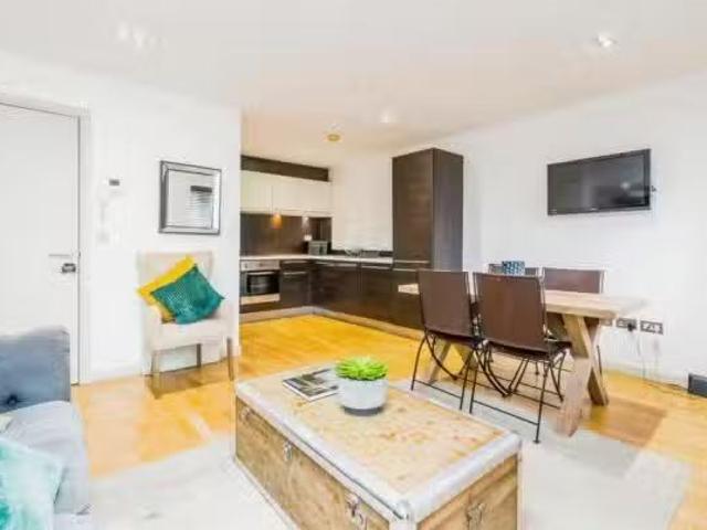 2 bedroom apartment for rent in Cathedral Road, CARDIFF, CF11