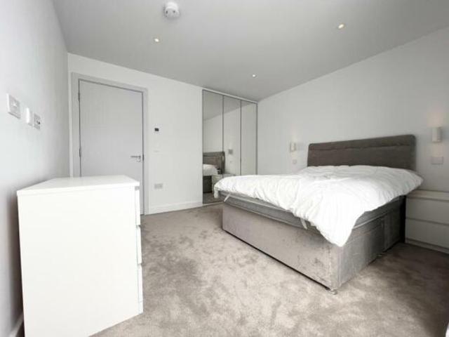2 bedroom apartment for rent in Cavell Court, London, SE22