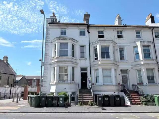 2 bedroom apartment for rent in Cavendish Place, EASTBOURNE, B.