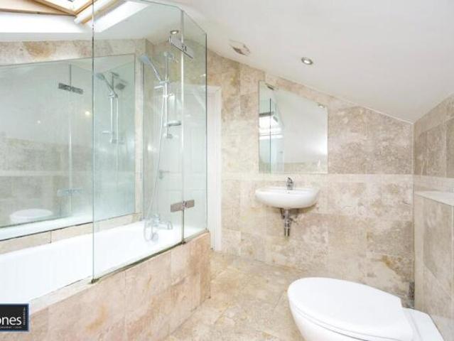 2 bedroom apartment for rent in Cavendish Road, Kilburn, London, NW6