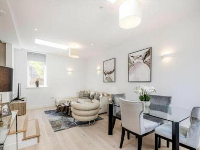 2 Bedroom Apartment For Rent In Cecil Grove, London