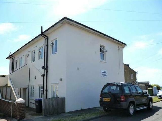 2 bedroom apartment for rent in Cecil House 68 Cecil Road Lancing West Sussex BN15