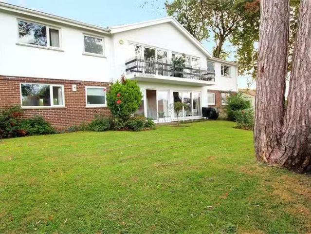 2 bedroom apartment for rent in Cefn Coed Gardens, Cardiff, CF23