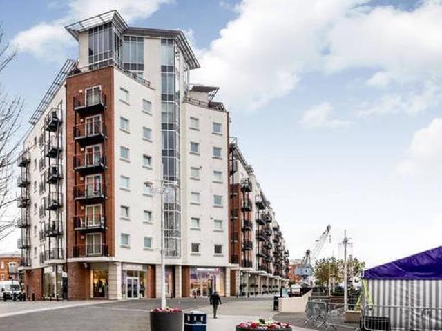 2 bedroom apartment for rent in Centurion Court Gunwharf Quays PO1