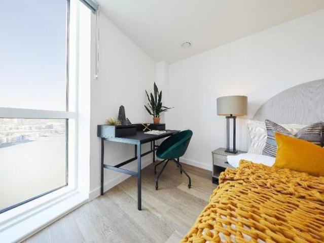 2 bedroom apartment for rent in Centenary Plaza, Southampton, Hampshire, SO19