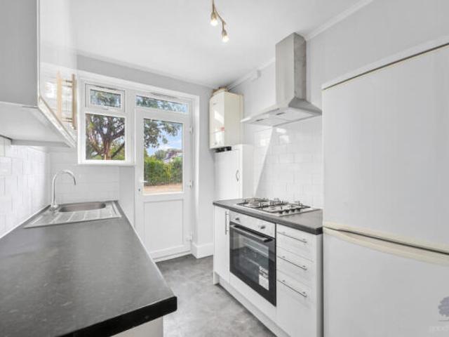 2 bedroom apartment for rent in Central Gardens, Morden, Surrey, SM4