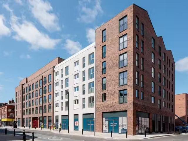 2 bedroom apartment for rent in Central Street, Bolton, Greate.