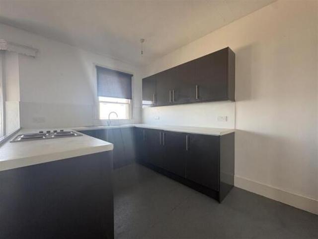 2 bedroom apartment for rent in Central Parade, Herne Bay, CT6