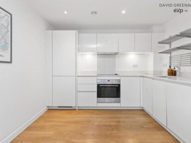 2 bedroom apartment for rent in Ceram Court, Caspian Wharf, E3