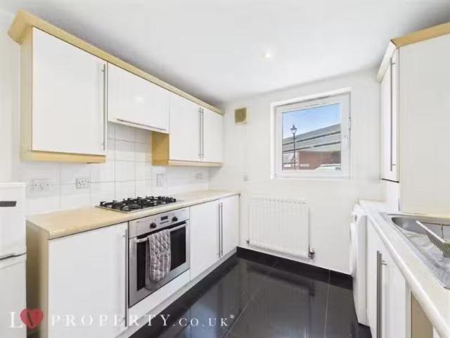 2 bedroom apartment for rent in Chamberlain Court, Birmingham.
