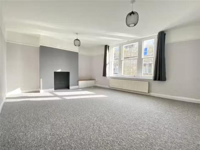 2 bedroom apartment for rent in Chandos Road, Redland, Bristol.