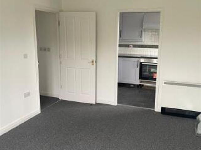 2 bedroom apartment for rent in Chandlers Court, Hull, HU9