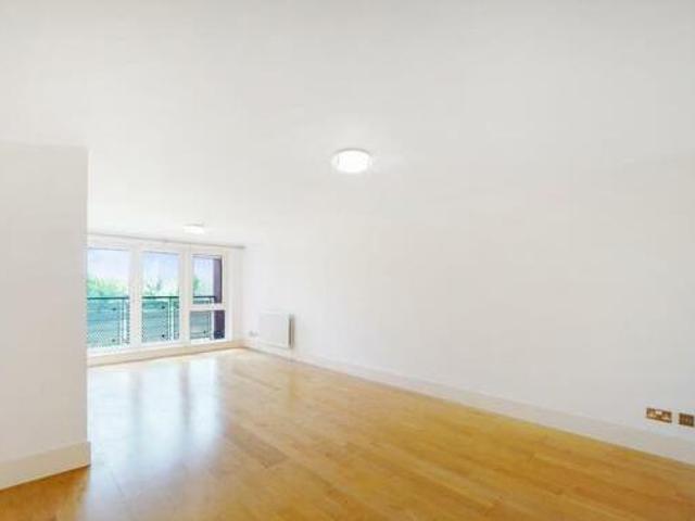 2 Bedroom Apartment For Rent In Charter Quay