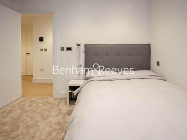 2 bedroom apartment for rent in Chartwell House, Battersea, SW11