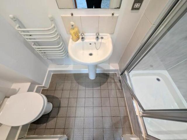 2 bedroom apartment for rent in Chatsworth House, City Centre M1
