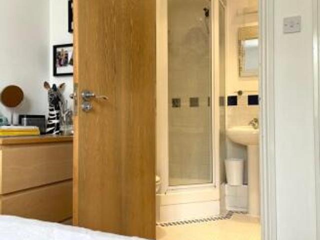 2 bedroom apartment for rent in Chaucer Way, LONDON, SW19