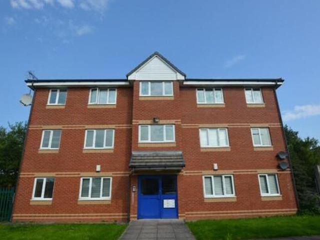 2 Bedroom Apartment For Rent In Cheadle Heath