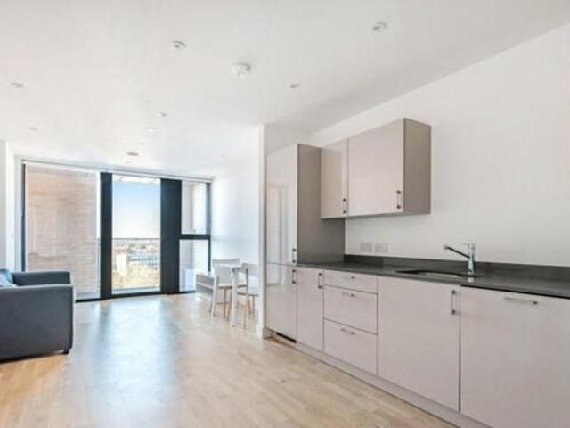 2 Bedroom Apartment For Rent In Chelmsford