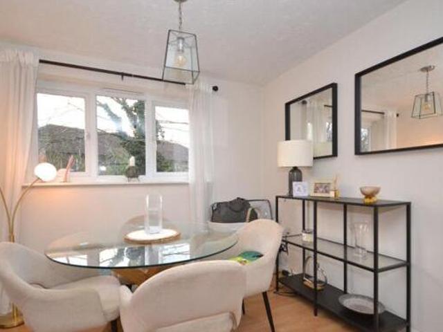 2 Bedroom Apartment For Rent In Chelmsford, Essex
