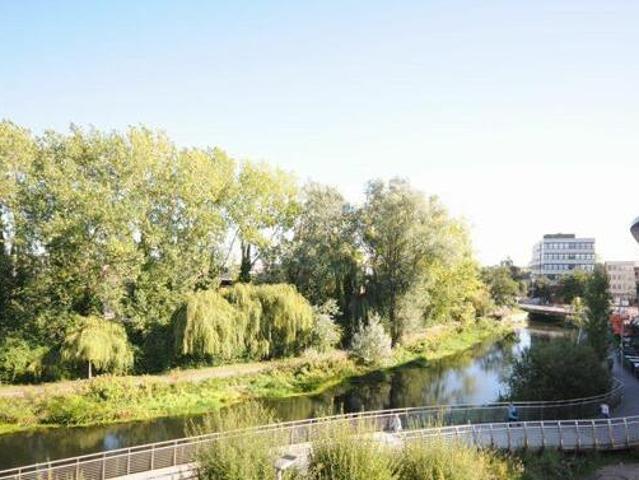 2 Bedroom Apartment For Rent In Chelmsford, Essex