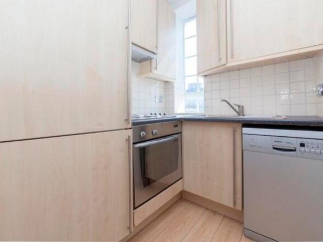2 bedroom apartment for rent in Chelsea Cloisters, Sloane Avenue, London, SW3