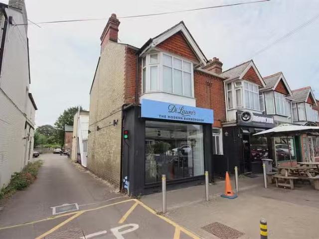 2 bedroom apartment for rent in Cherry Hinton Road, Cambridge.
