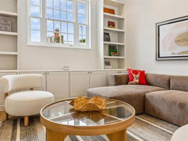 2 bedroom apartment for rent in Cheval Place, Knightsbridge, SW7