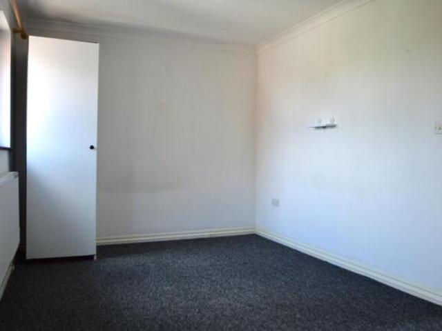 2 bedroom apartment for rent in Church Street, Slough, Berkshire, SL1