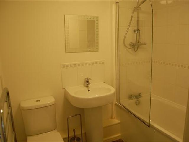 2 bedroom apartment for rent in Churchbeck Chase, Stoneclough, Manchester M26 1RG, M26