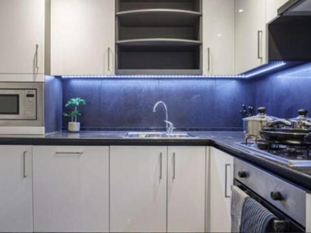 2 bedroom apartment for rent in Circus Apartments, Westferry Circus, London E14