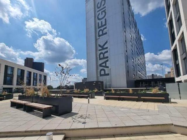 2 Bedroom Apartment For Rent In City Centre, Birmingham