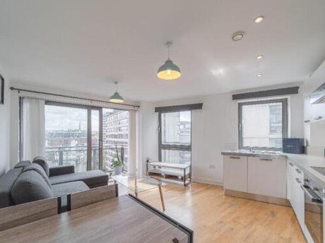 2 Bedroom Apartment For Rent In City Centre, Sheffield