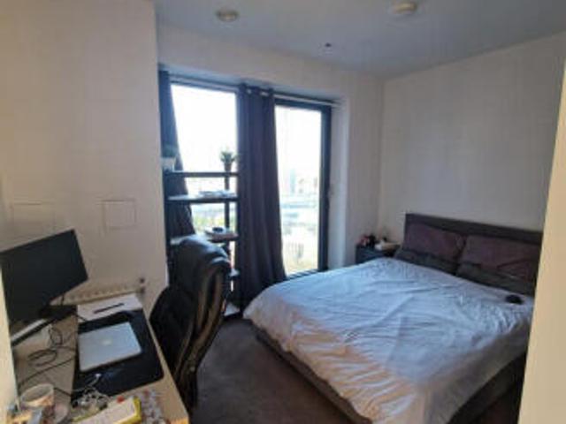 2 bedroom apartment for rent in City Island Way, London, E14 0TL, E14