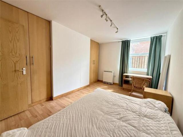 2 bedroom apartment for rent in City Road, Bristol, BS2