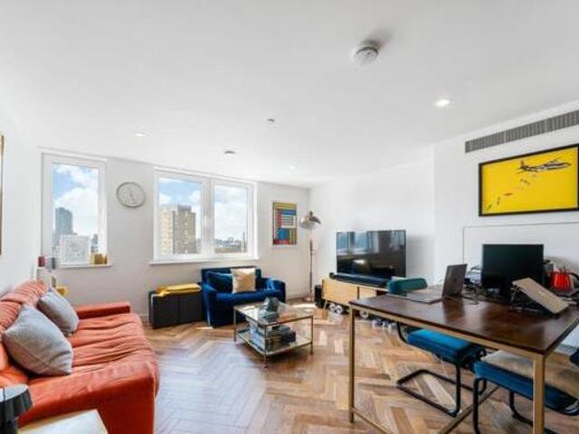 2 Bedroom Apartment For Rent In City Road, London